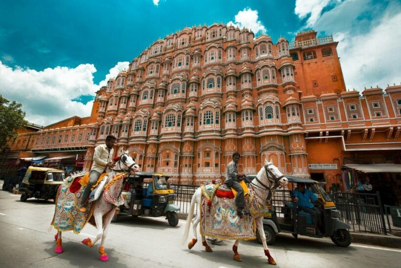 From Delhi: 2-Day Agra & Jaipur Tour with Taj Mahal - FAQ