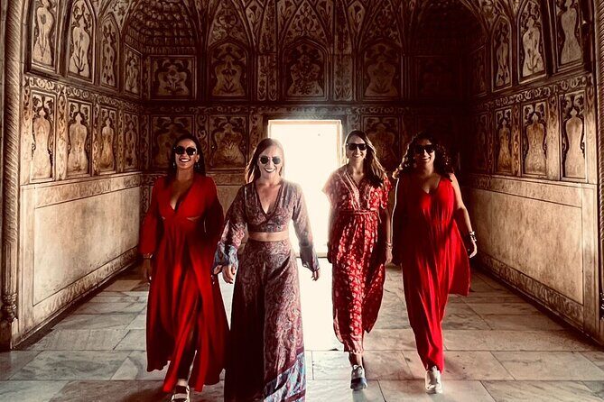 From Delhi 2 Days Delhi and Agra Combo Private Tour - Exploring Delhi: A City of Contrasts and Culture