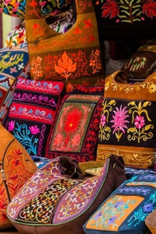 From Delhi/Agra/Jaipur: Half day private shopping tour. - Who Will Love This Tour?