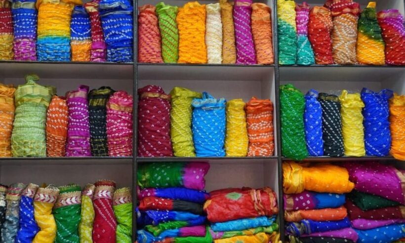 From Delhi/Agra/Jaipur: Half day private shopping tour. - The Sum Up