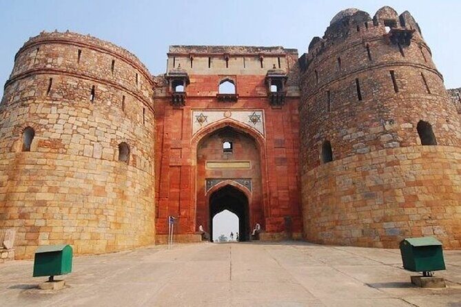 From Delhi Airport: Guided Layover Delhi sightseeing Tour by Cab - A Detailed Exploration of the Delhi Layover Tour
