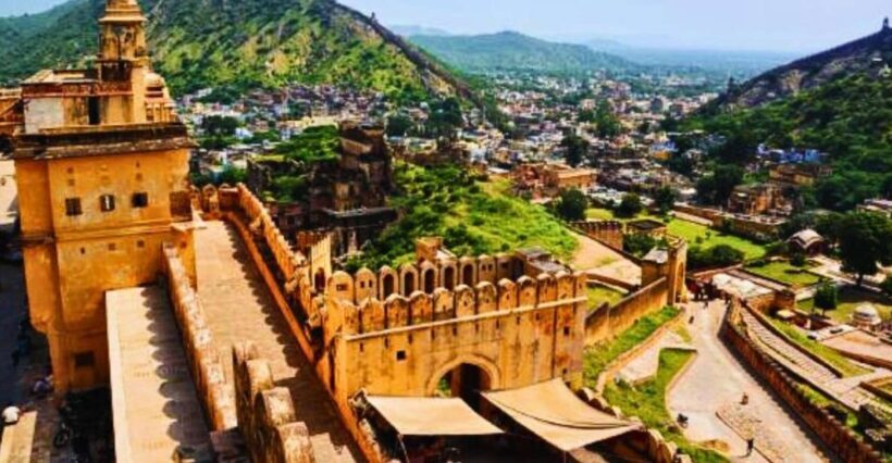 From Delhi: Jaipur Guided City Tour with Hotel Pickup - The Itinerary and What You Can Expect