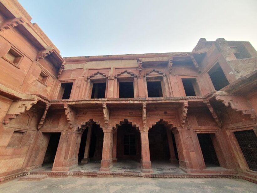 From Delhi/Jaipur: Private Car Journey to Taj Mahal & Agra - Key Points