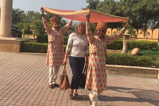 From Delhi: Jaipur Private Full Day Trip with Private Transfers - What Makes This Tour Stand Out?