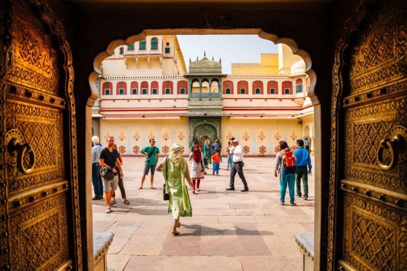 From Delhi: Jaipur Sightseeing Day Tour with Hotel Pickup - Key Points