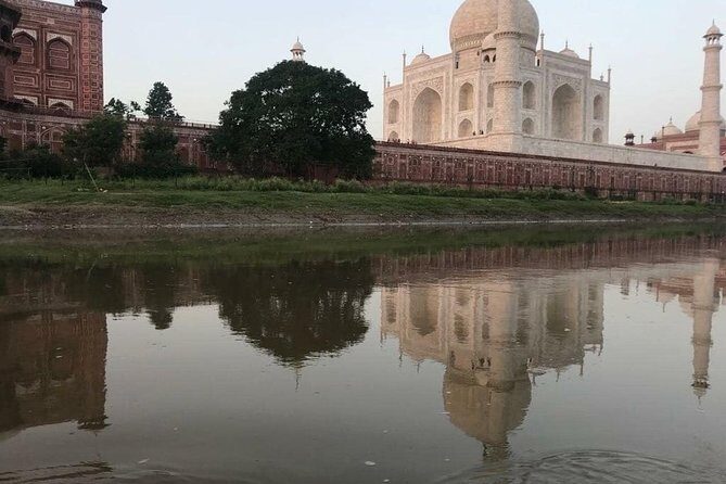 From Delhi - Luxury Agra Day Tour With Lunch In 5* Hotel - Agra Fort: A Mughal Marvel