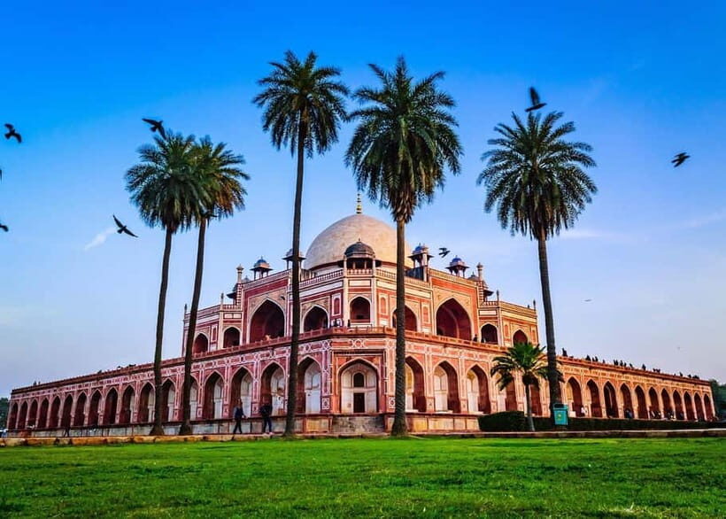 From Delhi: Private 5-Day Golden Triangle Tour Love Triangle - Day 4: Discover Jaipur’s Pink City Charm
