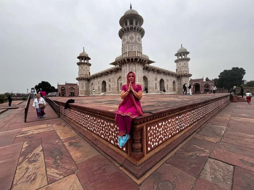 From Delhi: Private Agra & Taj Mahal Tour - Lunch Break: Tasting Local Flavors