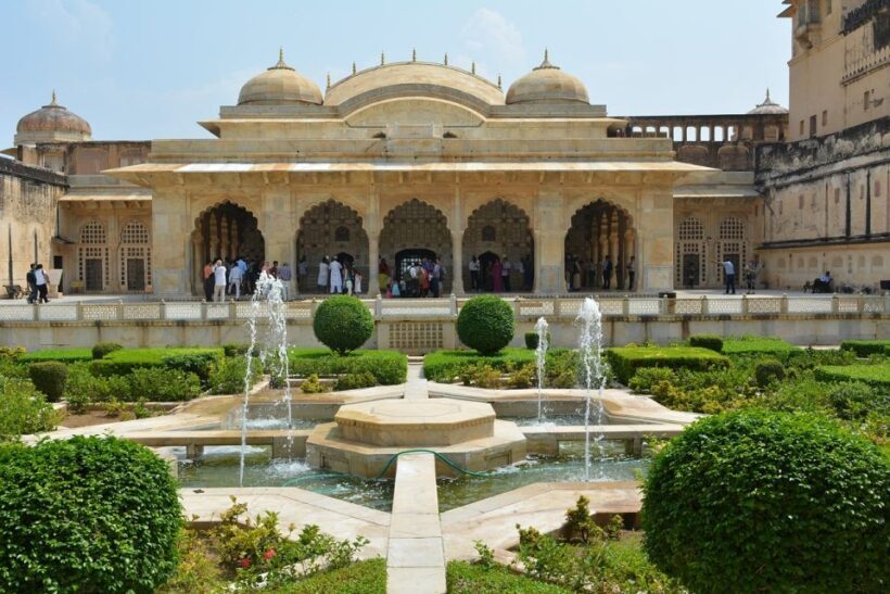 From Delhi: Private Jaipur & Amber Fort Guided Tour by Car - A Comprehensive Breakdown of the Jaipur & Amber Fort Tour