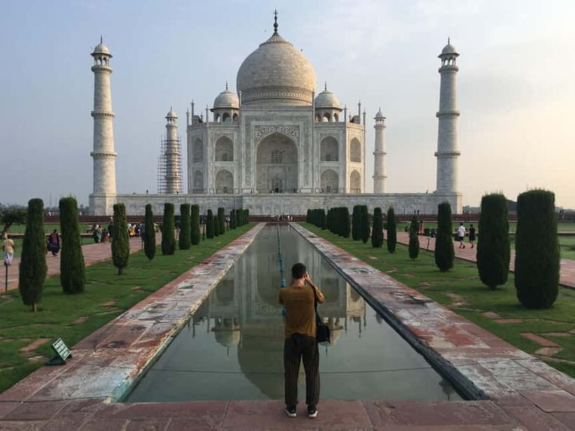 From Delhi: Private Taj Mahal Agra & Fatehpur Sikri Day Tour - Breaking Down the Itinerary