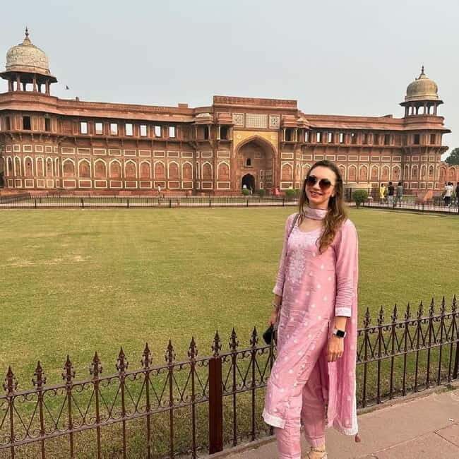 From Delhi: Private Taj Mahal, Agra Fort & Baby Taj Day Trip - An In-Depth Look at the Tour Experience