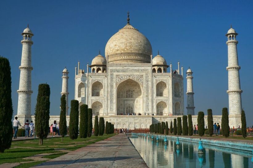 From Delhi: Private Taj Mahal, Agra Fort & Baby Taj Day Trip - FAQ