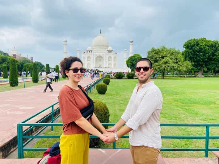 From Delhi: Private Taj Mahal & Agra Tour with 5* Lunch - Who Will Love This Tour?