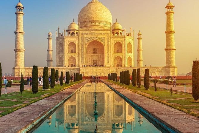 From Delhi: Private Taj Mahal Sunrise Tour with Agra Fort - Why This Tour Offers Great Value