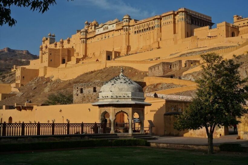From Delhi : Same Day Jaipur City Guided Tour By Car - FAQ