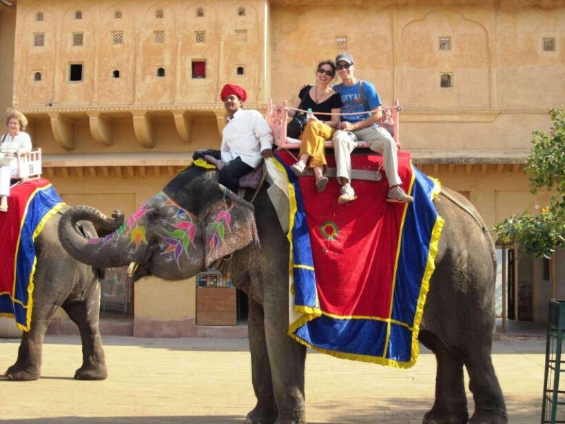 From Delhi: Same Day Private Jaipur Tour with Transfers. - Key Points