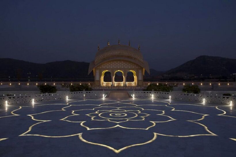 From Delhi: Same Day Private Jaipur Tour with Transfers. - FAQ