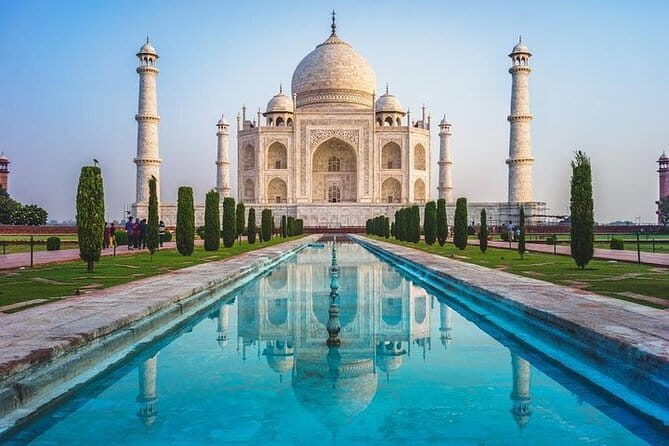 From Delhi: Same Day Taj Mahal Trip With Fatehpur Sikri by Train - Key Points