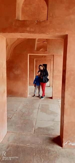 From Delhi: Sunrise Taj Mahal & Agra Day Trip With 5* Lunch - Lunch & Rest: A Taste of Luxury in Agra