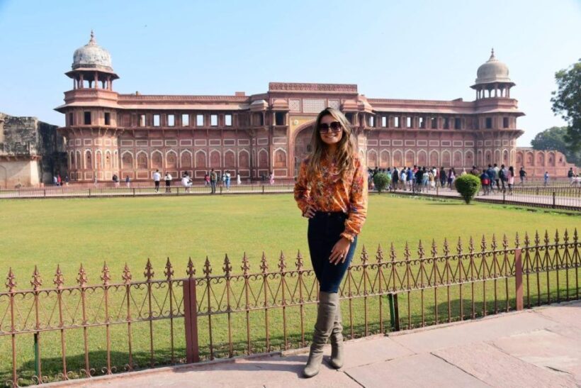 From Delhi: Sunrise Taj Mahal & Agra Private Day Trip by car - Exploring the Taj Mahal and Agra in Depth