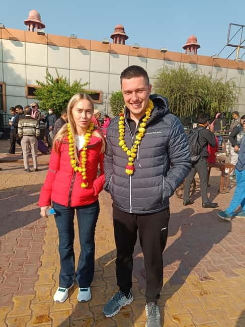 From Delhi: Taj Mahal Agra Day Tour by Super-fast Train - FAQ