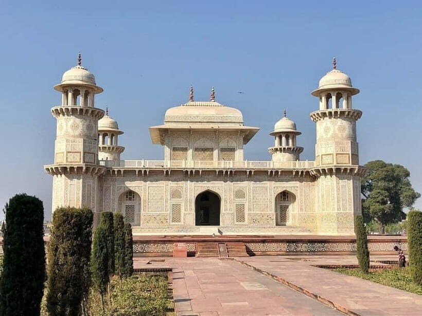 From Delhi: Taj Mahal, Agra Fort, Baby Taj Private Day Tour - FAQ