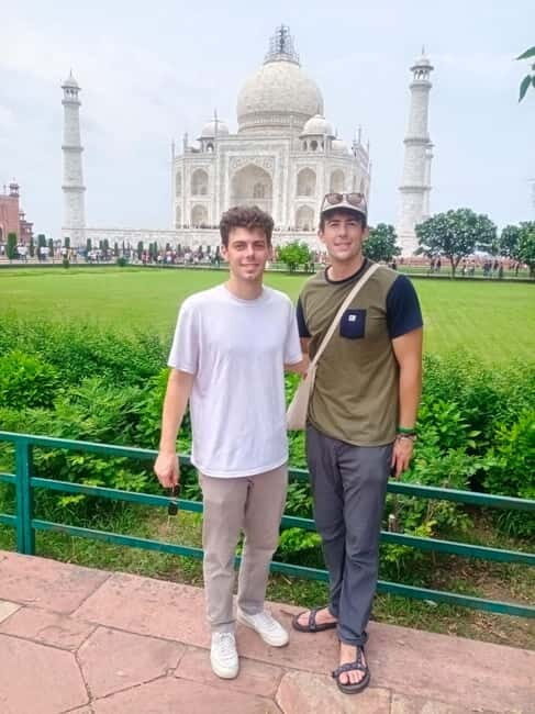 From Delhi: Taj Mahal, Agra Fort, & Baby Taj Private Tour - What’s Included and What’s Not