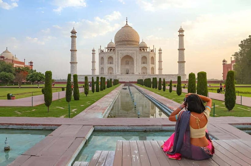 From Delhi: Taj Mahal, Agra Fort & Fatehpur Sikri Day Trip - The Value of This Tour