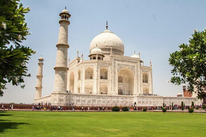 From Delhi : Taj Mahal & Agra Fort Private Day Tour - Key Points