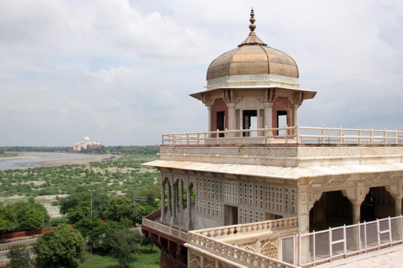 From Delhi: Taj Mahal & Agra Fort Tour by Car with 5* Lunch - What’s Included and What to Keep in Mind