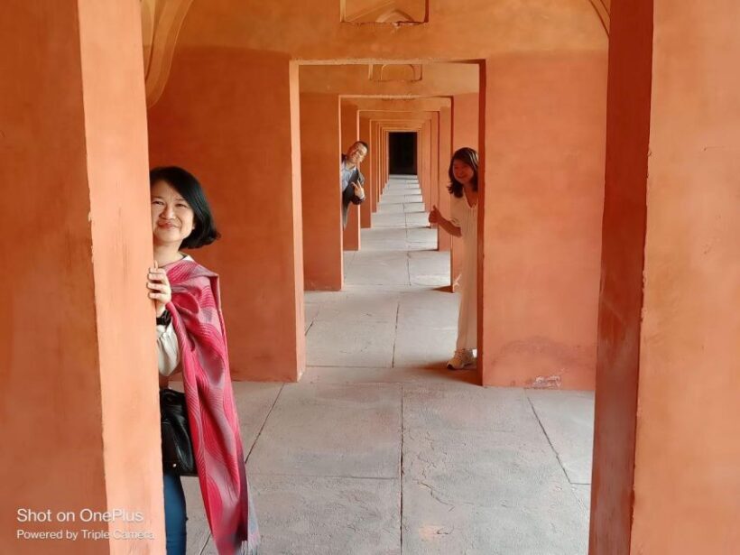 From Delhi: Taj Mahal & Agra Private Day Tour With 5* Lunch - Key Points