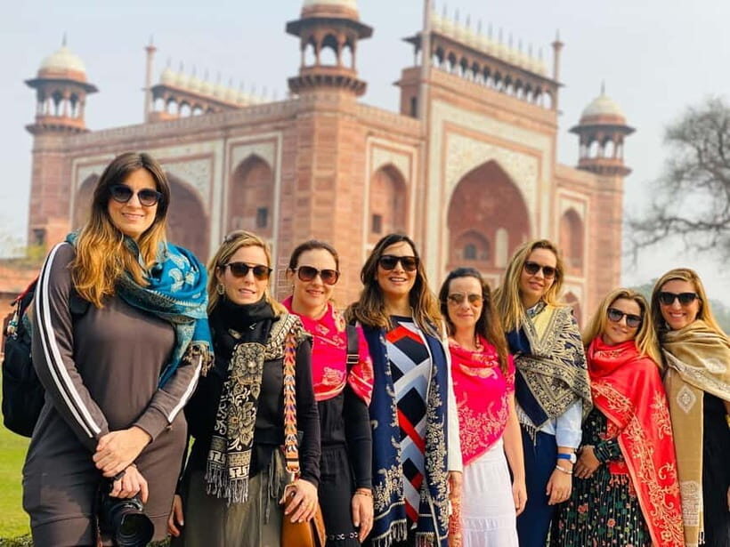 From Delhi: Taj Mahal & Agra Private Day Trip With 5* Lunch - Exploring the Day Trip: What to Expect