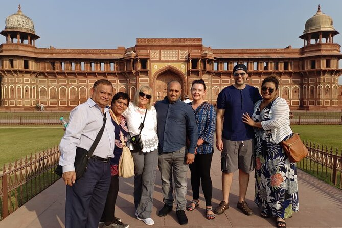 From Delhi: Taj Mahal Day Tour With Traditional Dress - Practical aspects that matter to travelers