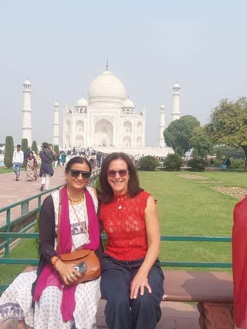 From Delhi: Taj Mahal Sightseeing Tour with Female Guide - The Sum Up