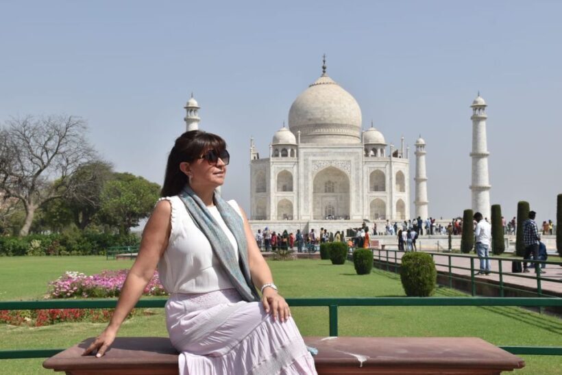From Delhi: Taj Mahal Sunrise, Agra Fort, Baby Taj and Lunch - The Journey from Delhi to Agra: What to Expect