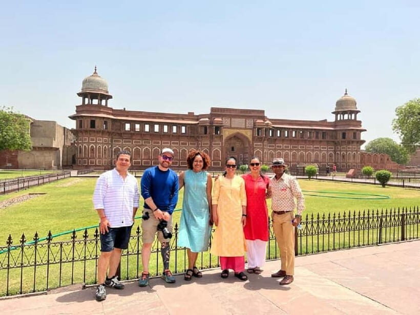 From Delhi: Taj Mahal Sunrise, Agra Fort, Baby Taj and Lunch - FAQ