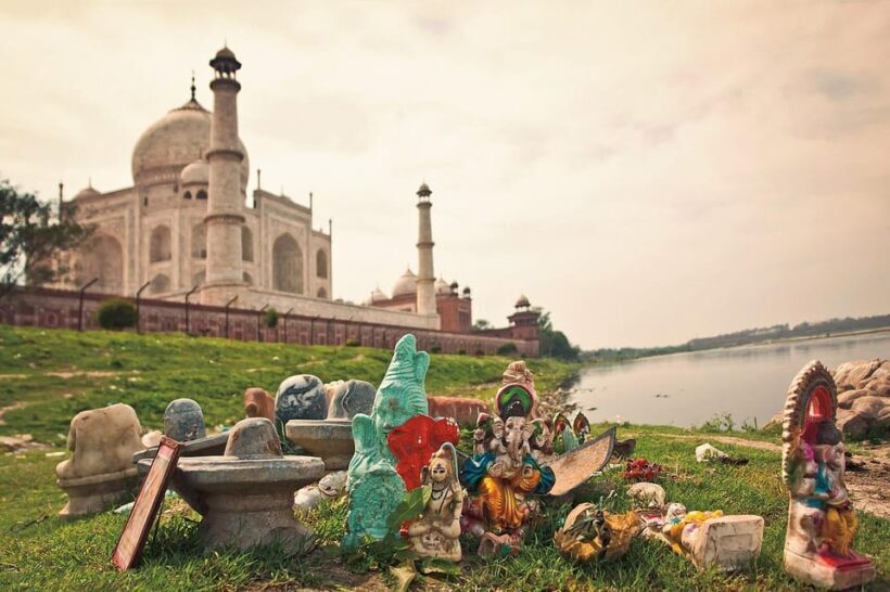 From Delhi: Taj Mahal Sunrise & Agra Fort Private Tour - The Sum Up