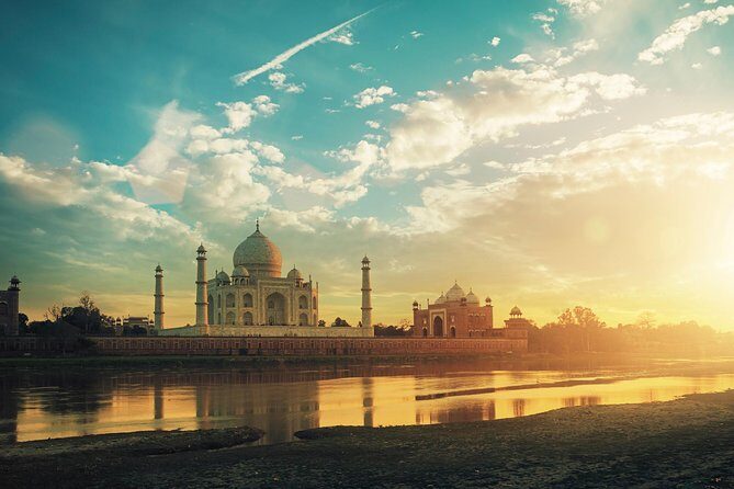 From Delhi: Taj Mahal Sunrise Private Day Trip with Transfers - Key Points
