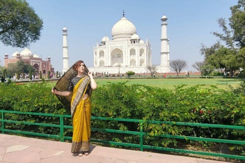 From Delhi: Taj Mahal Tour with Professional Photographer - How the Experience Unfolds