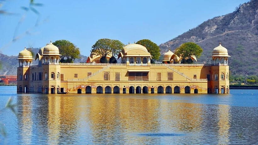 From Delhi: Two Day Jaipur Private Tour with Accommodation - A Practical Guide to the Two-Day Jaipur Private Tour