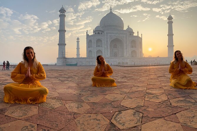 From Delhi:Taj Mahal and Agra Fort Day Trip By Car All Including - Exploring Agra Fort