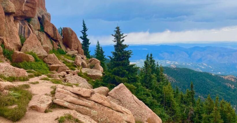From Denver: Pikes Peak and Garden of the Gods Guided Tour - Key Points