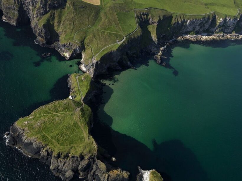 From Dublin: Belfast and Giant's Causeway: 2-Day Guided Tour - An In-Depth Look at the Tour Itinerary