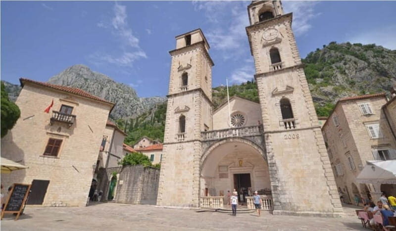 From Dubrovnik: Montenegro Day Trip with Boat Cruise - Who Should Consider This Tour?