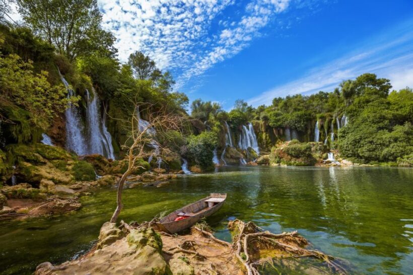 From Dubrovnik: Mostar & Kravice Waterfalls Private Tour - A Deep Dive into the Experience