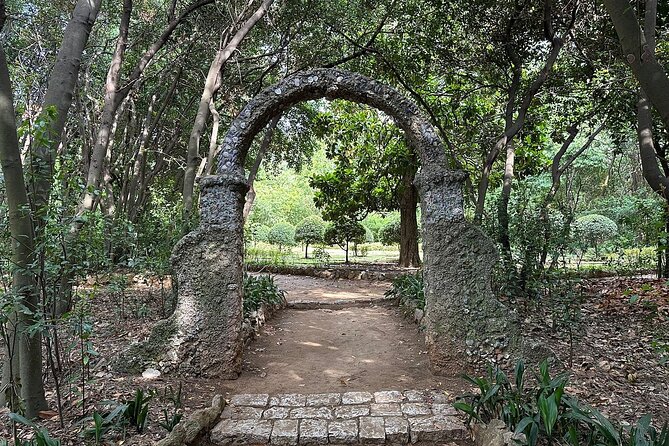 From Dubrovnik to the Elaphiti Islands, Korčula, Mljet, or Hvar - Hvar: A Taste of Mediterranean Life