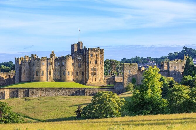 From Edinburgh: 1-day Outlander Tour - About Your Stay