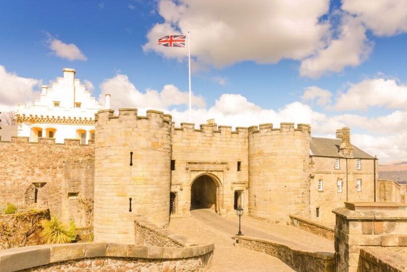 From Edinburgh: Stirling Castle, Loch Lomond & Whisky Tour - Valuing the Experience