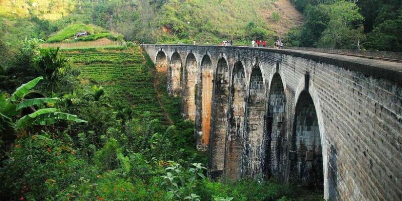 From Ella - Day Trip of 8 Iconic Sights & Scenic Train Ride - FAQ