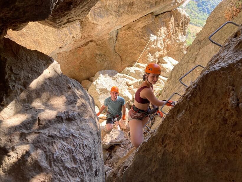 From Estepona: Vía Ferrata de Benalauria climbing tour - Why Choose the Vía Ferrata de Benalauria